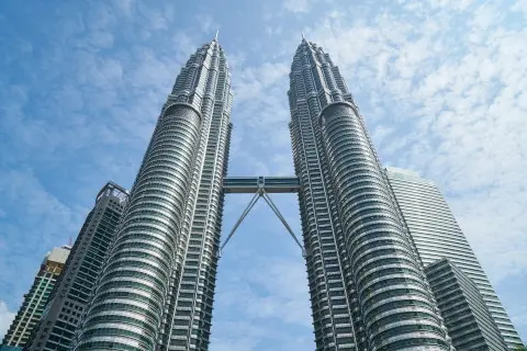 PETRONAS TWIN TOWERS | Saint-Gobain Malaysia